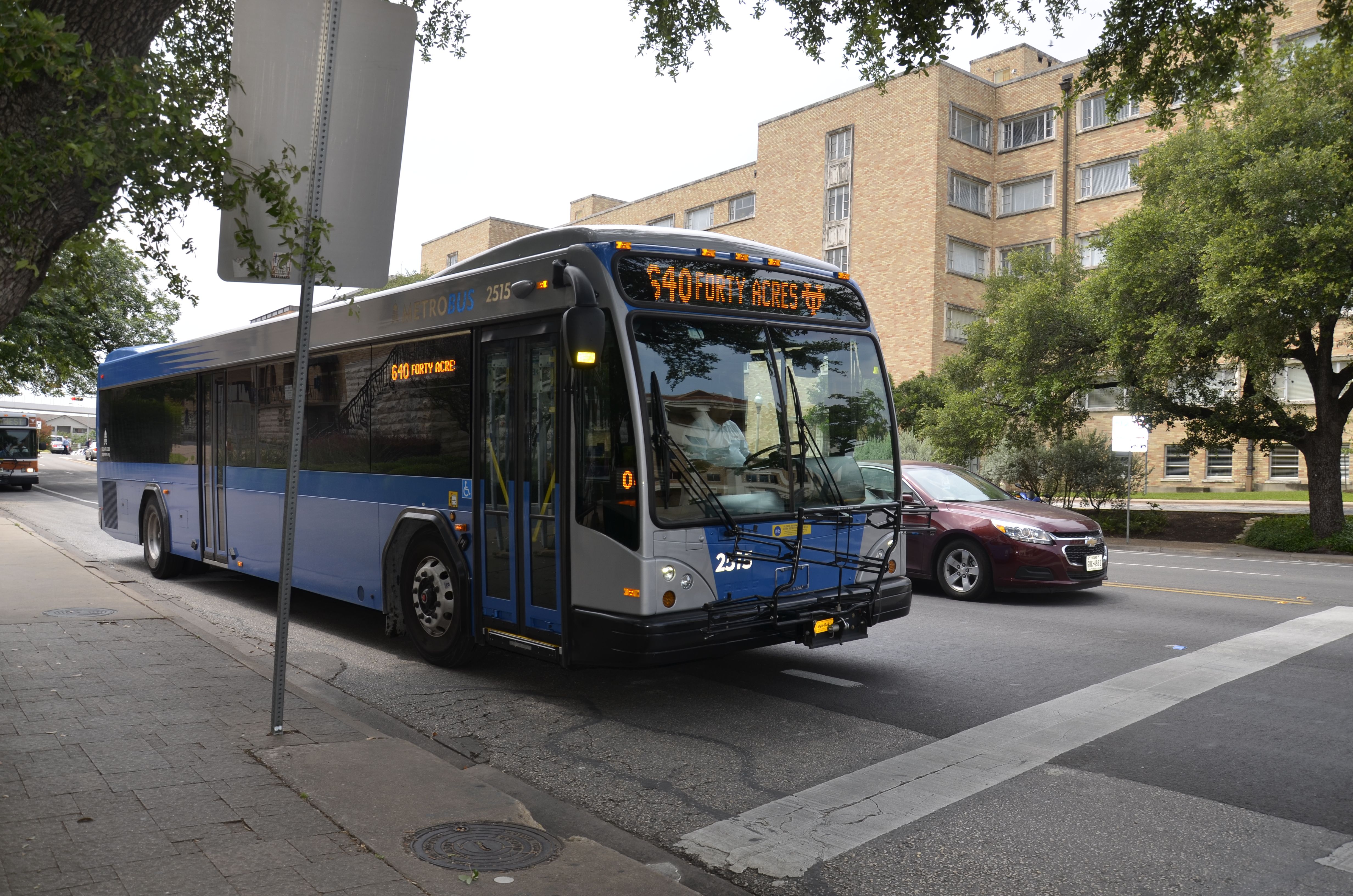 New Fleet of UT Shuttles to Help Maintain Air Quality in a Growing City ...