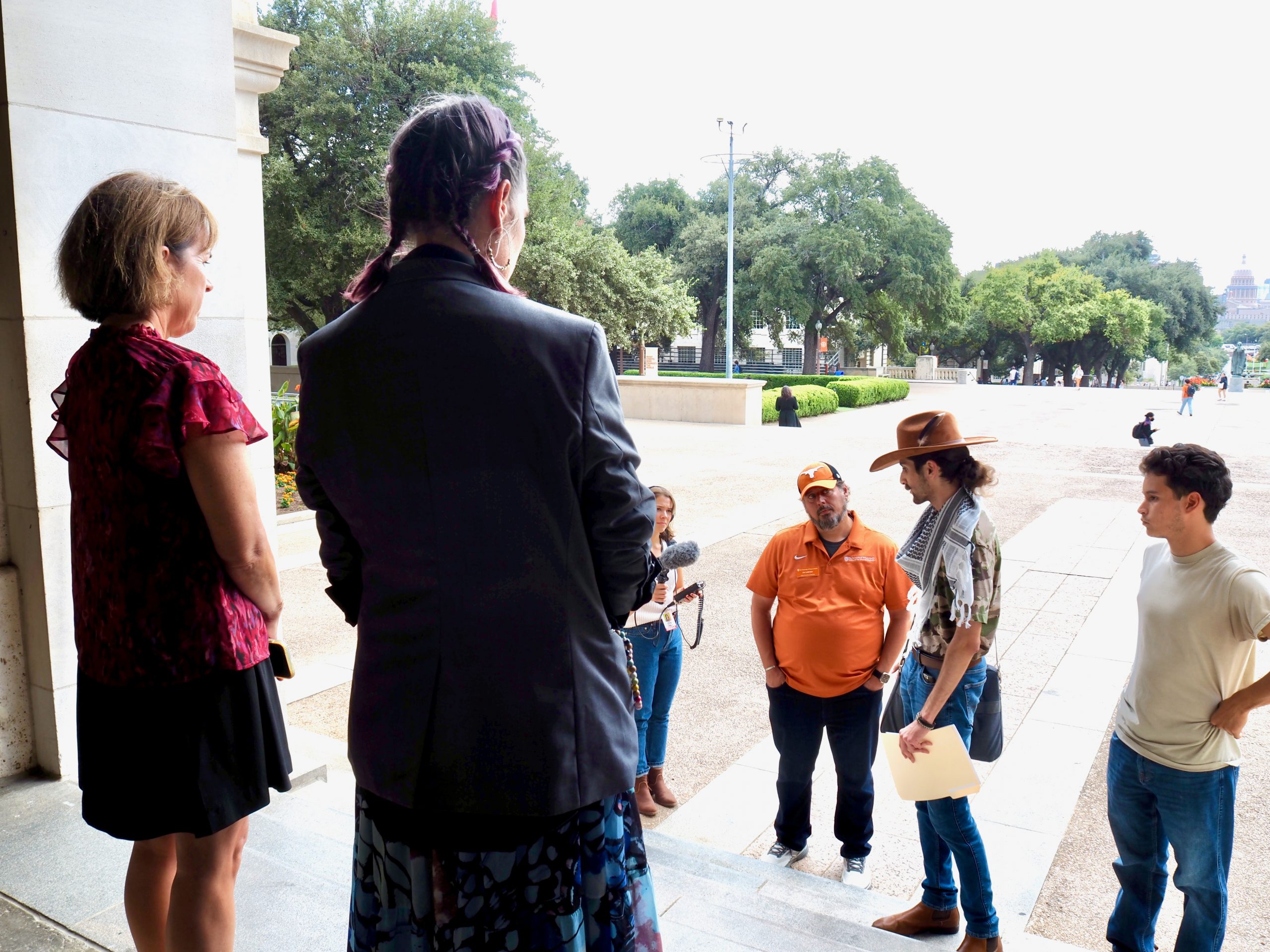 Student Activists Stopped from Delivering Pro-Palestine Letter to UT ...
