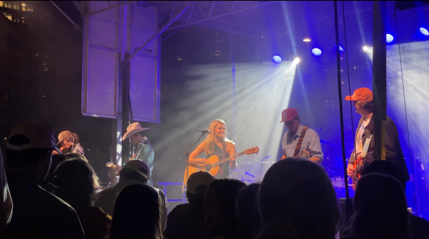 Texas Cowboys Host Harvest Moon Concert to Benefit UT Elementary ...